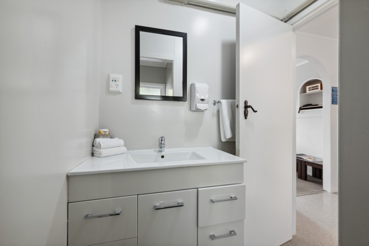 Two-Bedroom Family Motel Units | Flamingo Motel